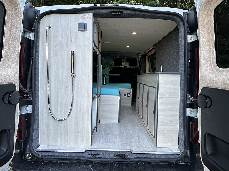 Aménagements de vans et véhicules pros | Sur mesure et fonctionnels ...